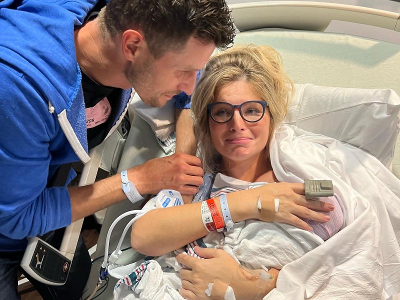 'Bringing Up Bates' star Erin Bates welcomes sixth child with husband ...