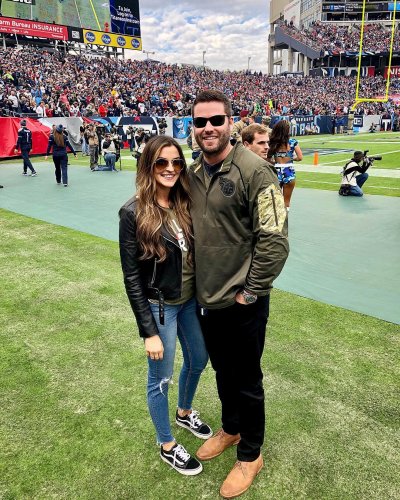 'The Bachelor' bachelorette Tia Booth reveals new Nashville-based ...