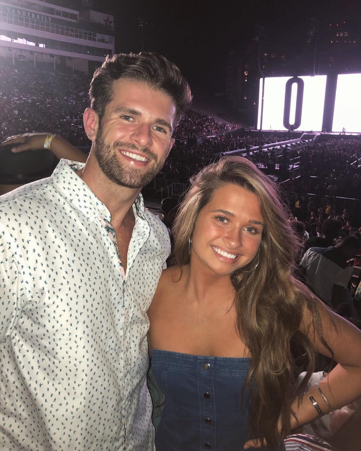 Jed Wyatt's sister accuses 'The Bachelorette' of making her "look so ...