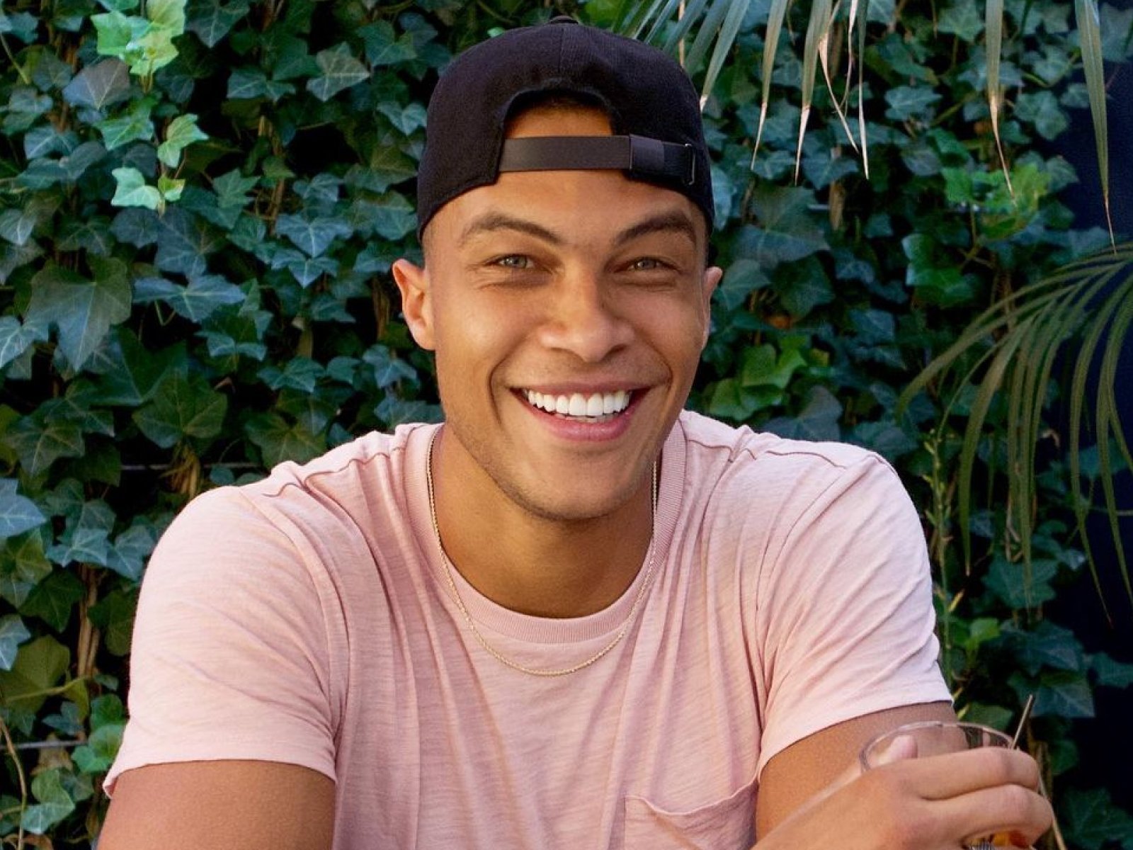 'The Bachelorette' alum Dale Moss reportedly dating interior designer ...