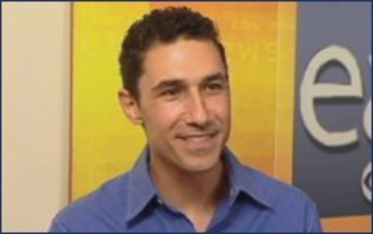 'Survivor' and 'The Amazing Race's Ethan Zohn proposes to Lisa Heywood ...