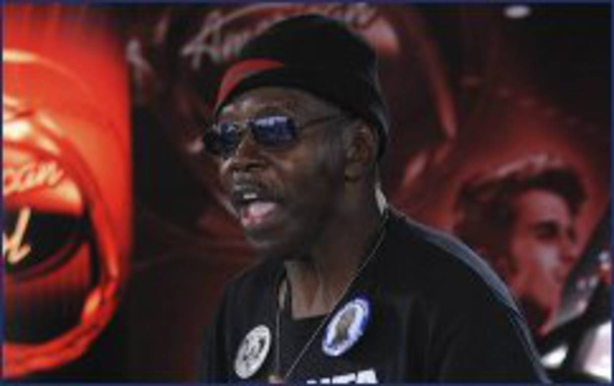 'Idol' auditioneer Larry Platt taking 'Pants on the Ground' to 'The ...