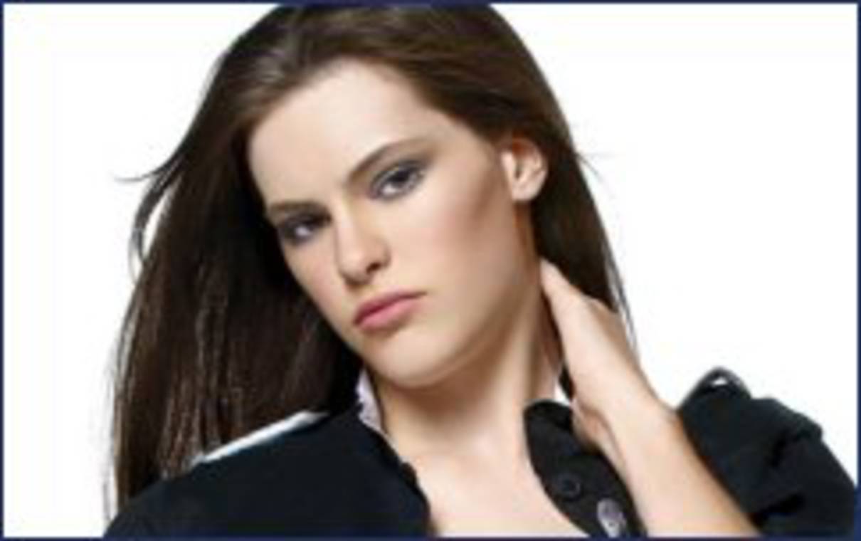 Michelle becomes the ninth girl eliminated from UPN's 'Top Model 4 ...