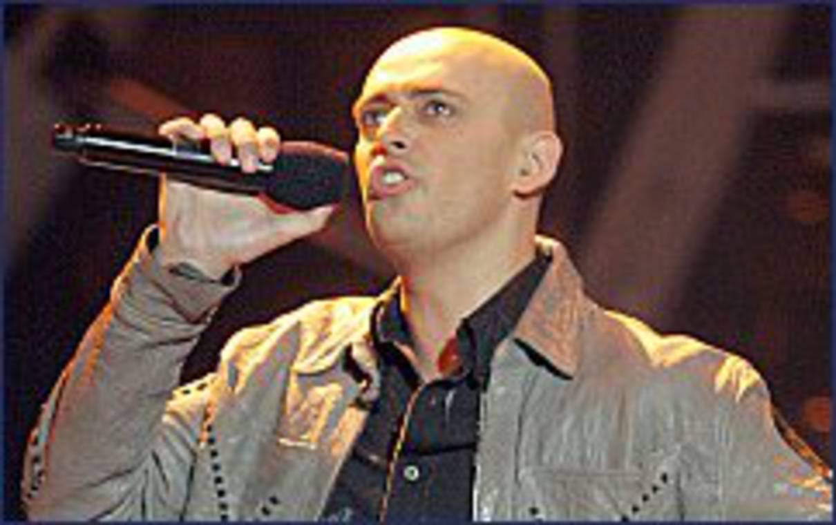 'American Idol' finalist Phil Stacey gets Navy's OK to join summer tour ...