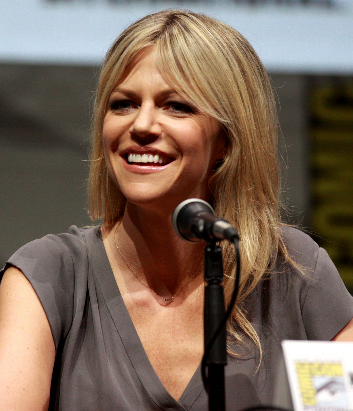 Famous birthdays for Aug. 18: Kaitlin Olson, Christian Slater - Reality ...