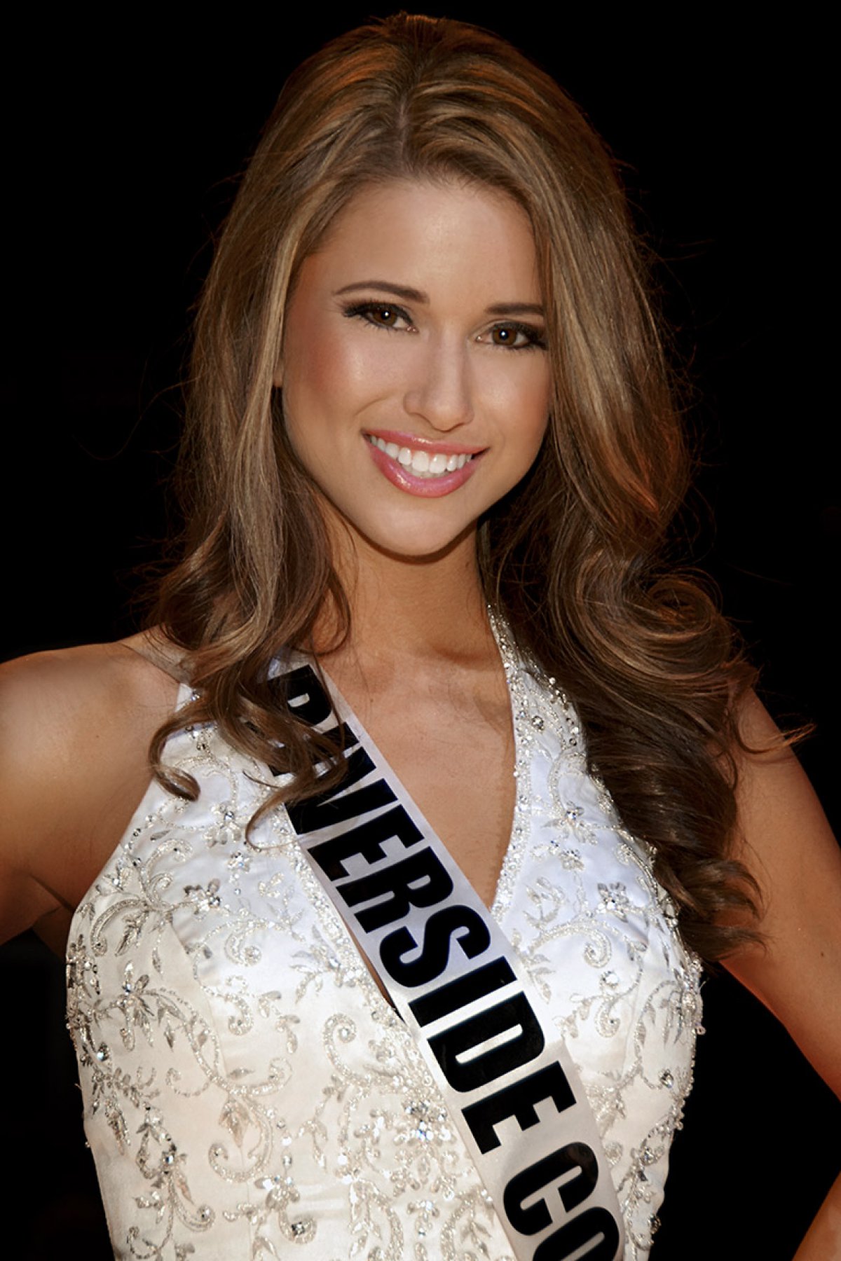 Miss Usa Nia Sanchez Doesnt Know Her Own State Capital Reality Tv World