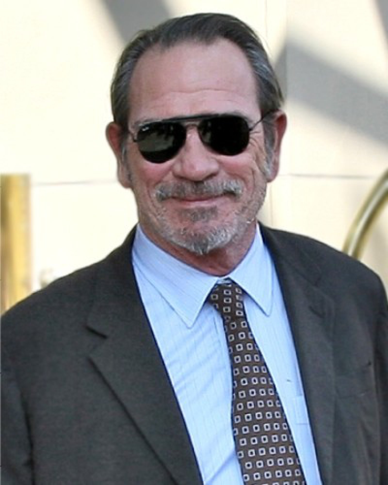 Tommy Lee Jones' family issues statement after his daughter's death ...